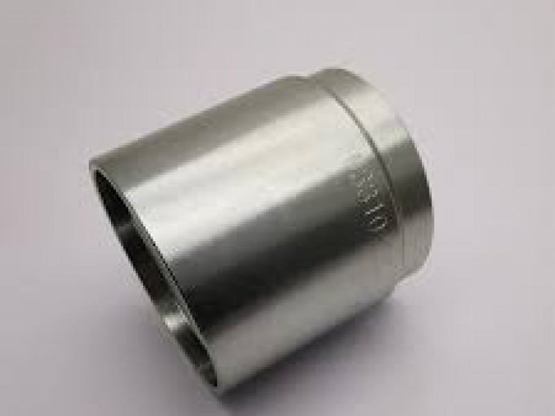 Ferrula Sae100 R2AT 2SN 1" dos mallas Código 33100016 - HydroFlex Chile